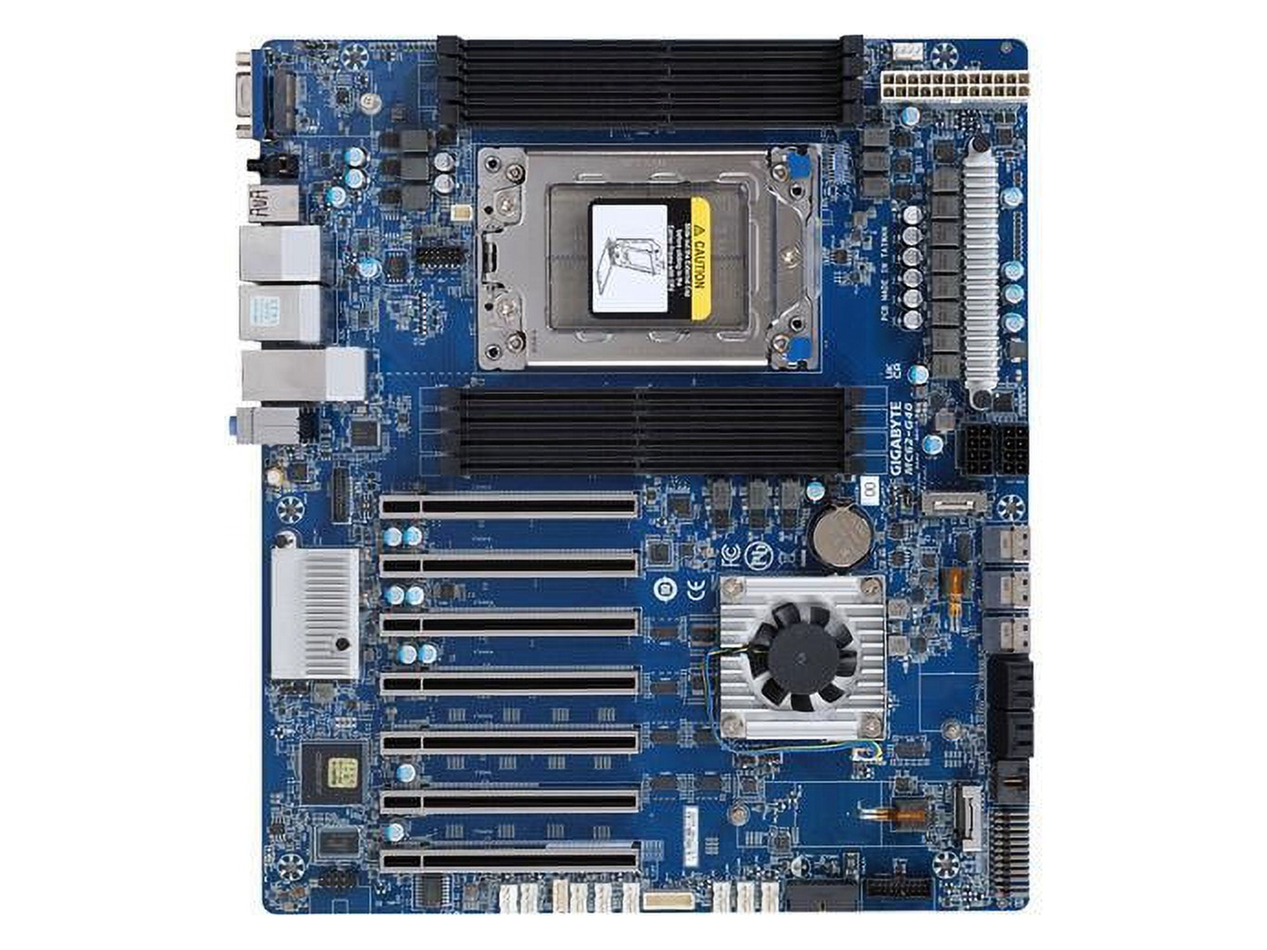 GIGABYTE MC62-G40 AMD Ryzen Threadripper PRO Workstation Board ...