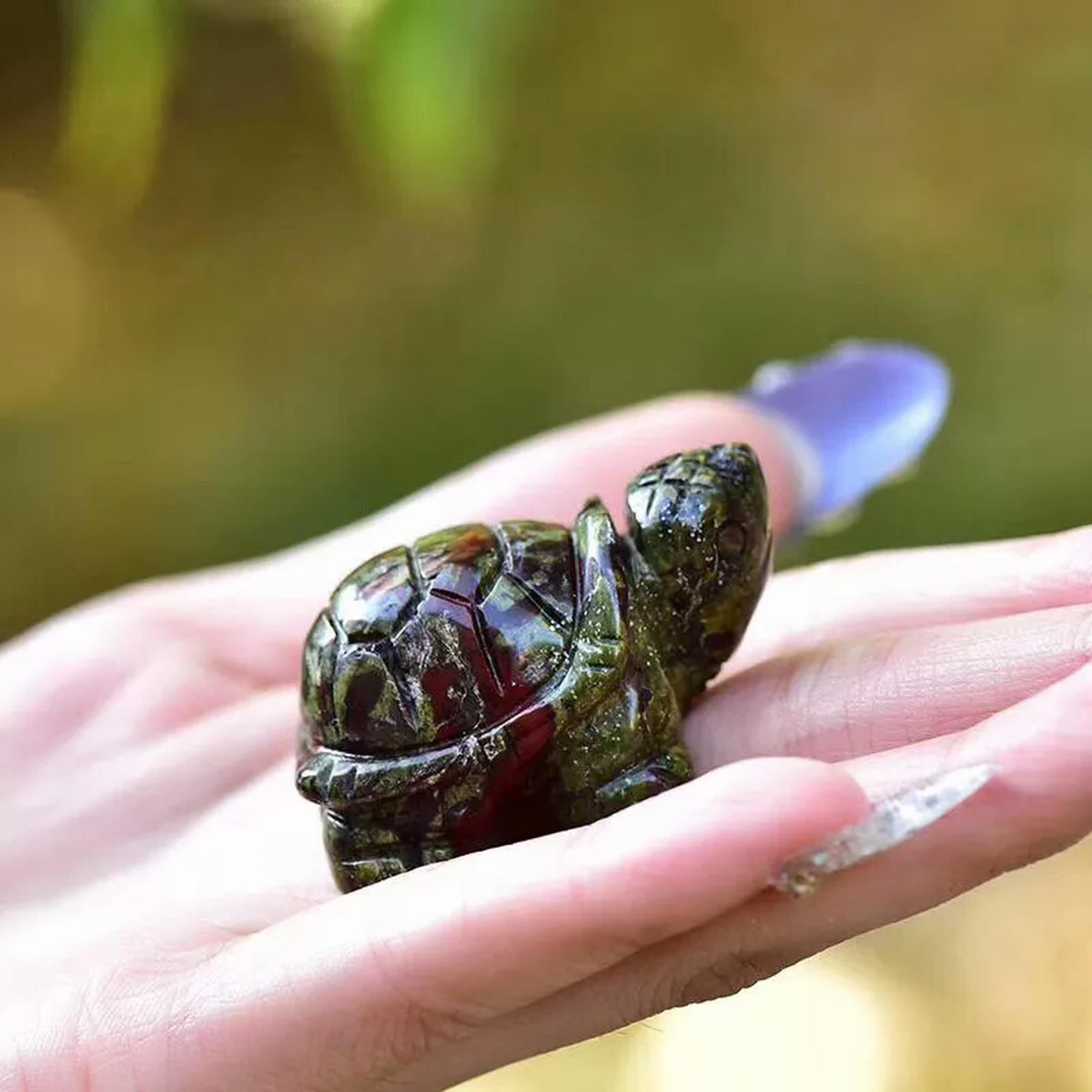 GKNET Natural Dragon Blood Stone Quartz Carved Longevity Turtle Crystal ...