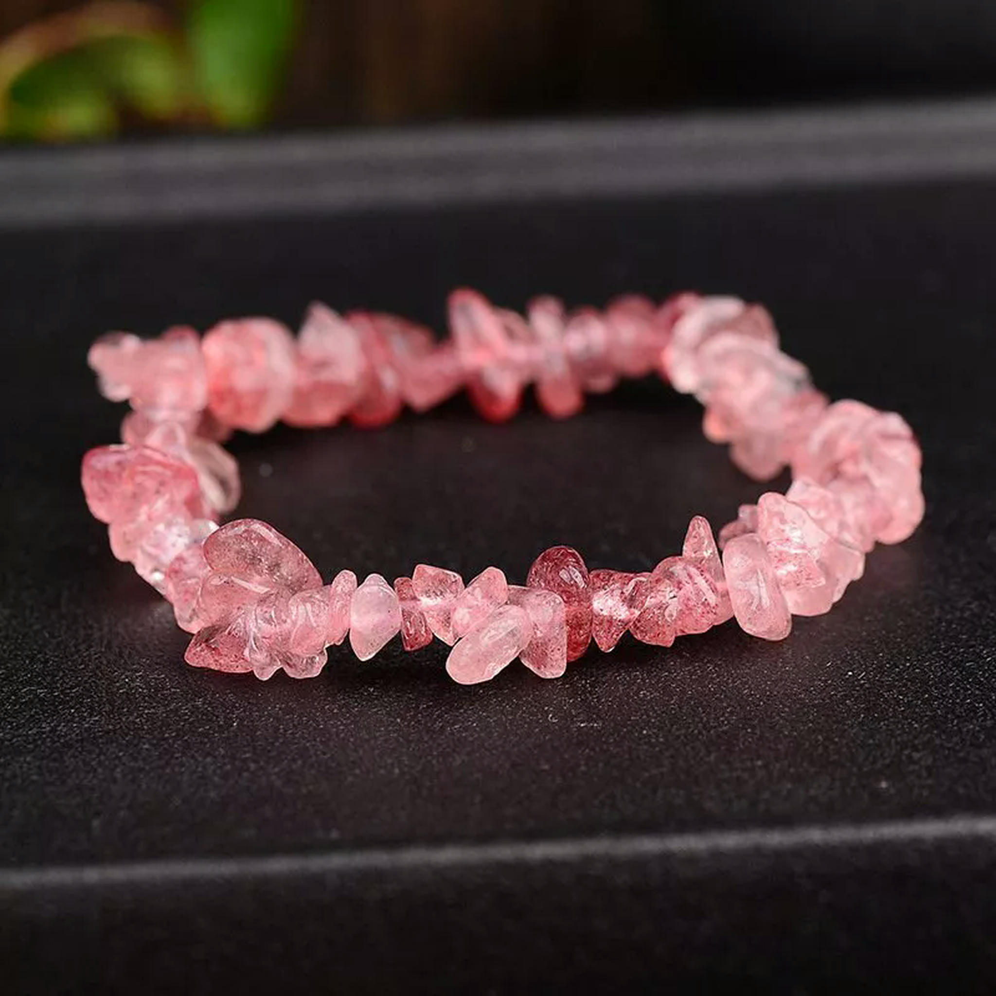 GKNET Natural Strawberry Gem Quartz Crushed Stone Hand String Crystal ...