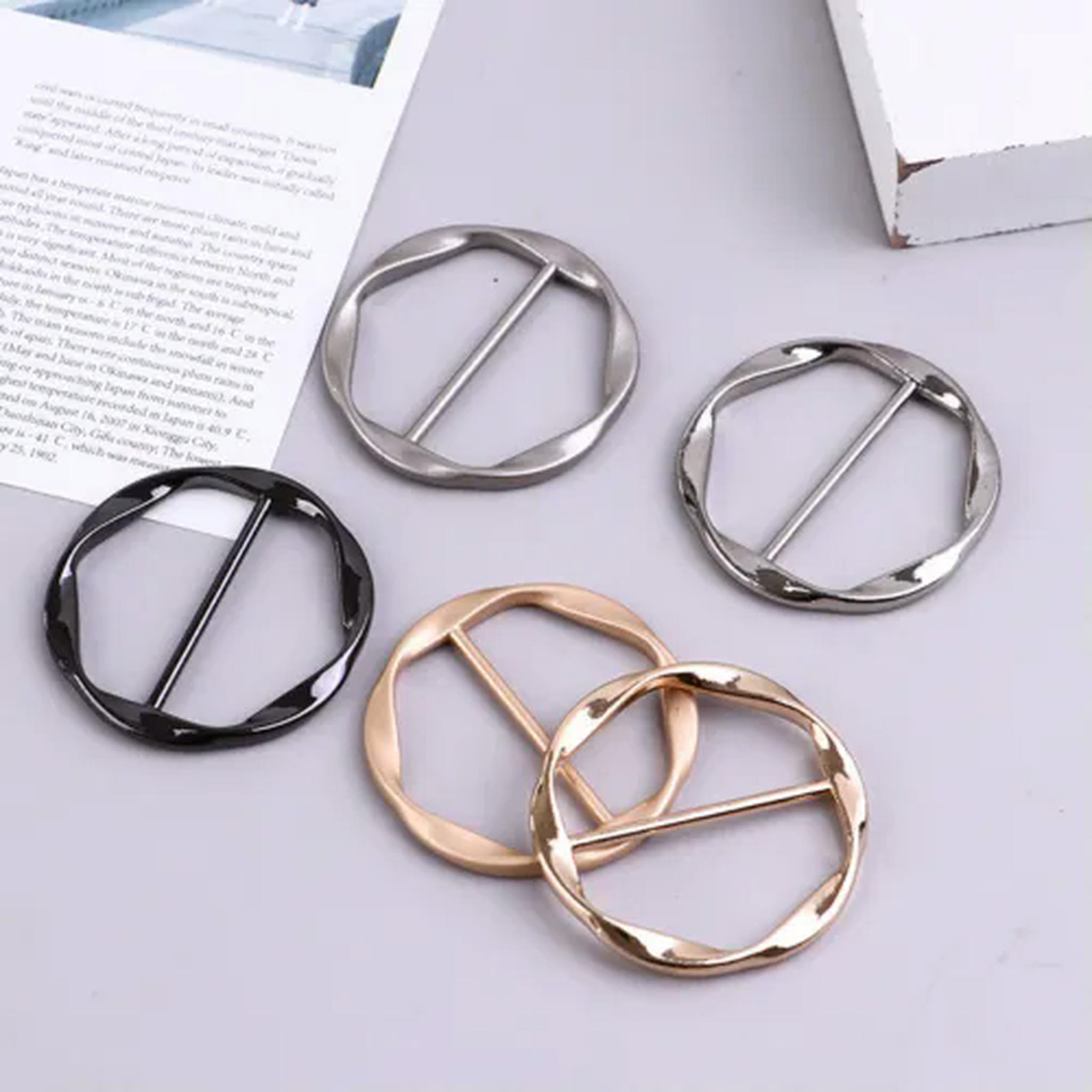 GKNET Round Shape Elegant Tee Shirt Clips Scarf Buckles T Shirt Clip ...