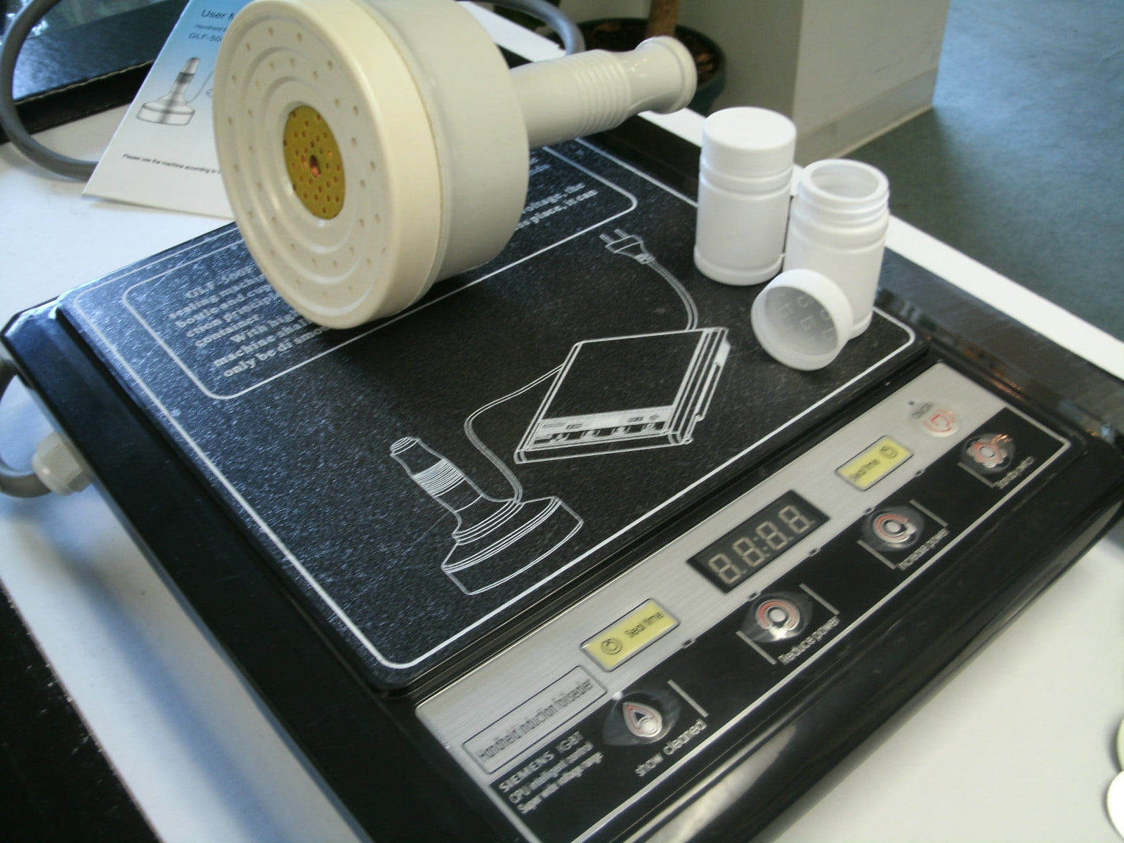 GLF-500f DIGITAL INDUCTION SEALING 20 TO 100MM BOTTLE TOP CAP LINERS ...