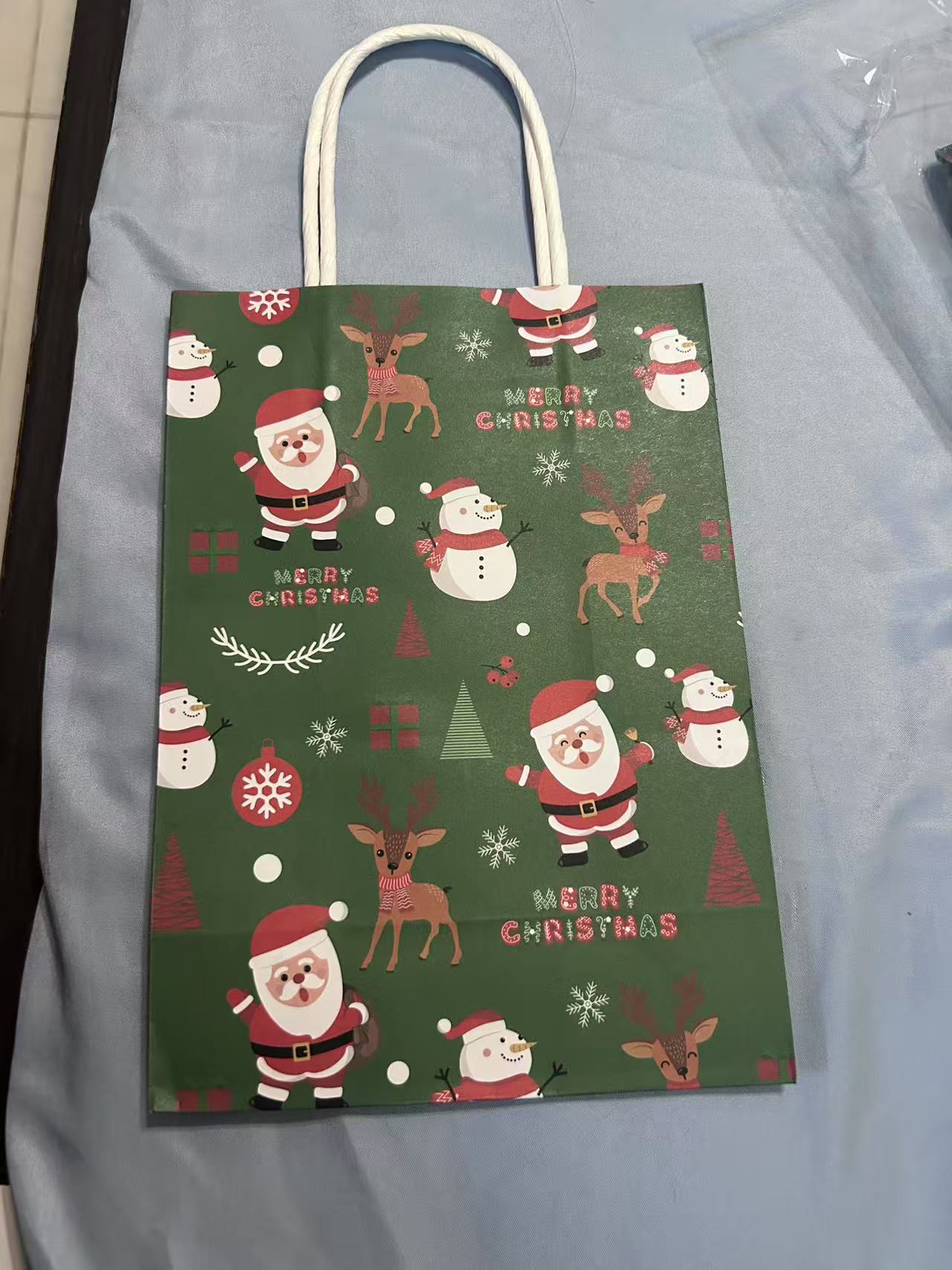 GMZW Gift Bags Medium Size with Handles - Holiday Decorations ...