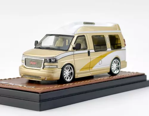 GOC 1:64 Gold GMC Savana Cutaway Van MPV RV Model Diecast Metal Car ...