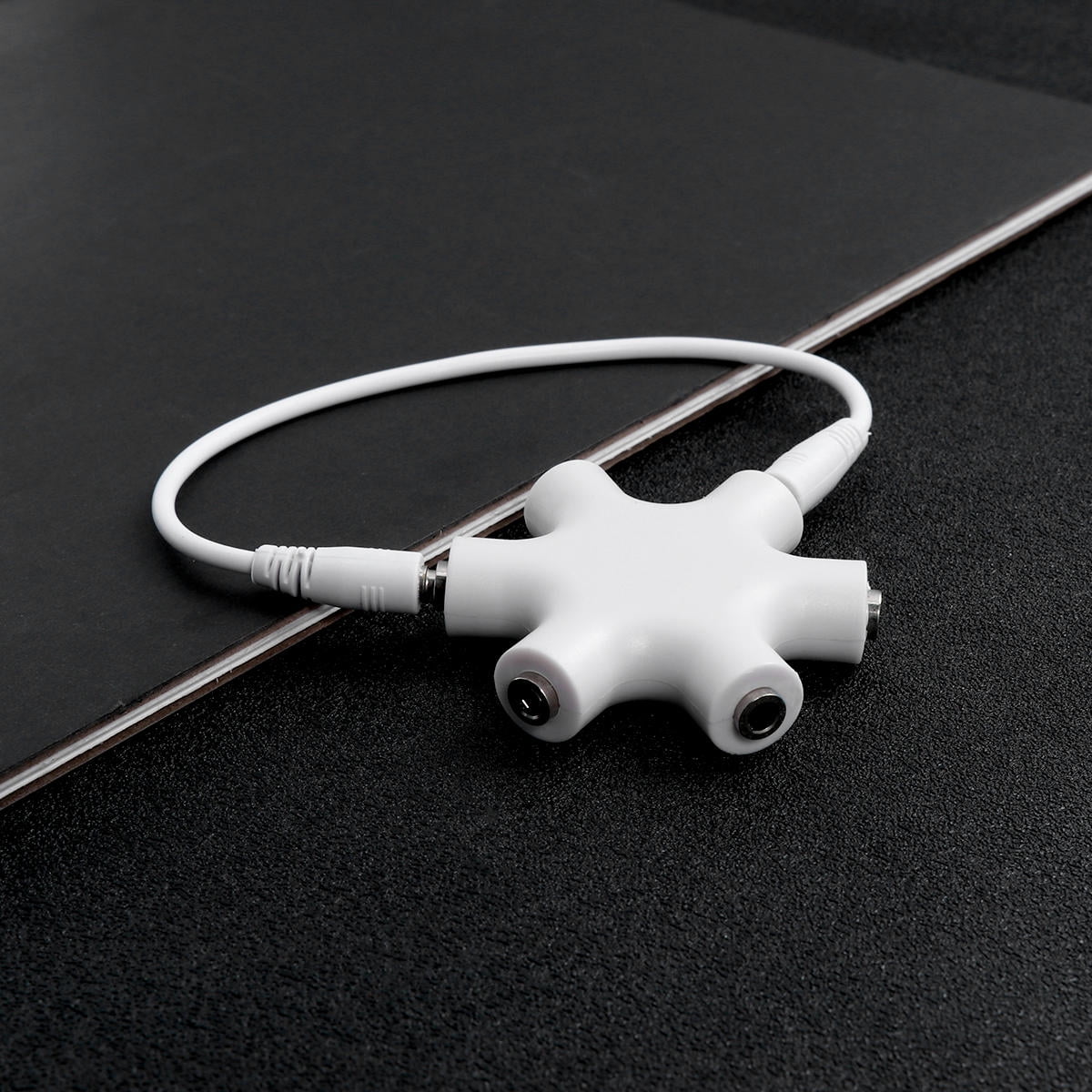 HONMEET White Headphone Splitter Stereo Audio Adapter for Sharing Music ...
