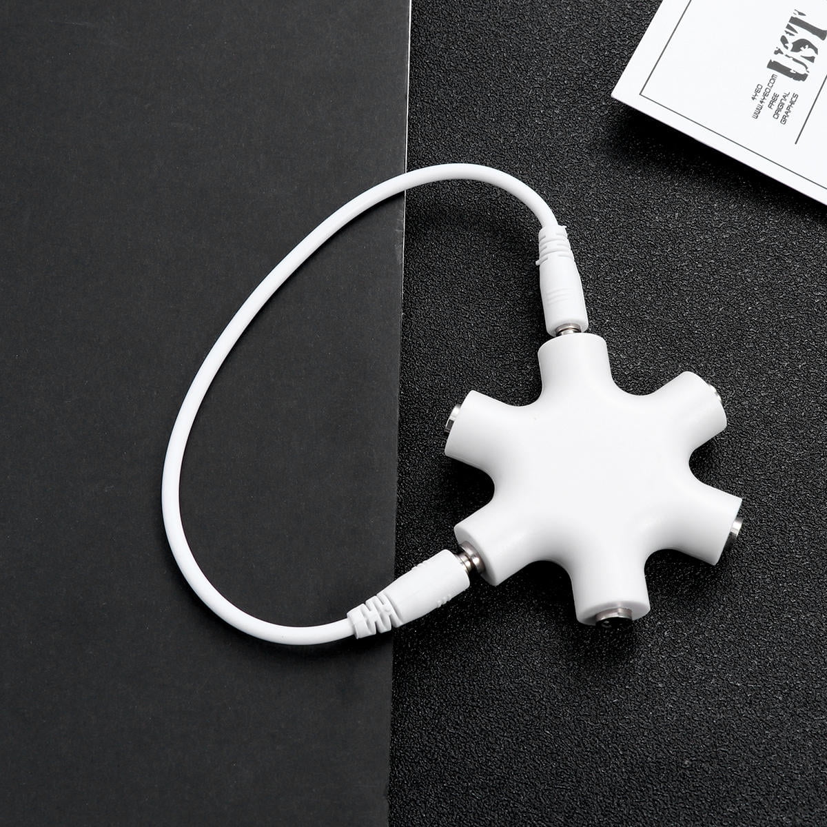 GOOHOCHY 1 to 5 Headphone Splitter 5-Way Snowflake Shape Audio Splitter ...