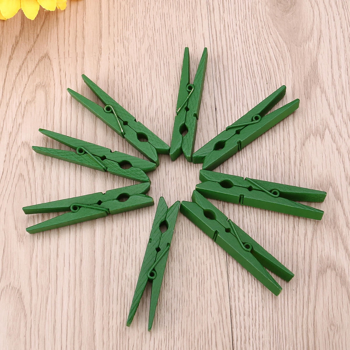 GOOHOCHY 40 Pcs Wooden Clip Clothespin Pack Windy Day Clothespins ...