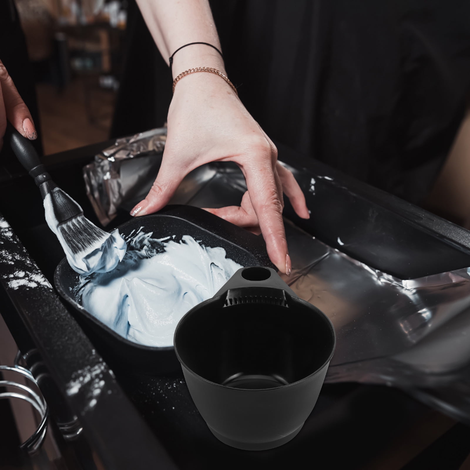 GOOHOCHY 4pcs Hair Dye Mixing Bowl Black Plastic Hair Dye Bowl with ...