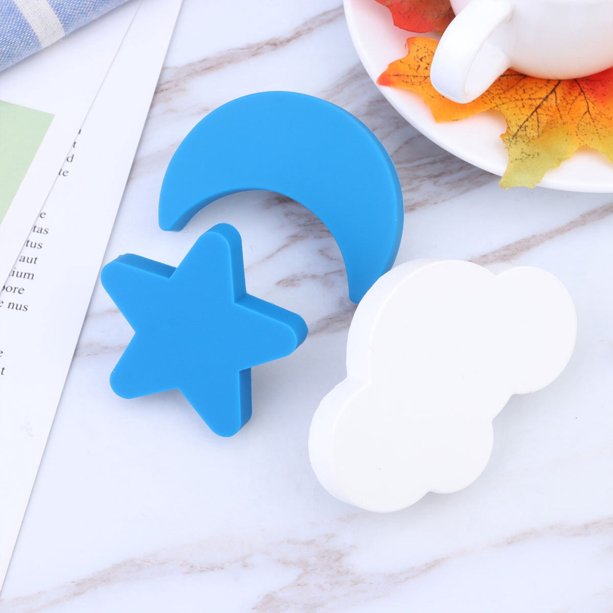 GOOHOCHY Cartoon Handle for Kids Room Decoration White Rubber Cabinet ...