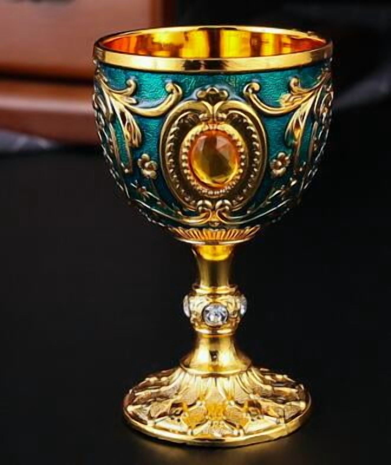 GUIYONG Vintage Medieval Chalice Goblet Retro Metal Shot Glasses ...