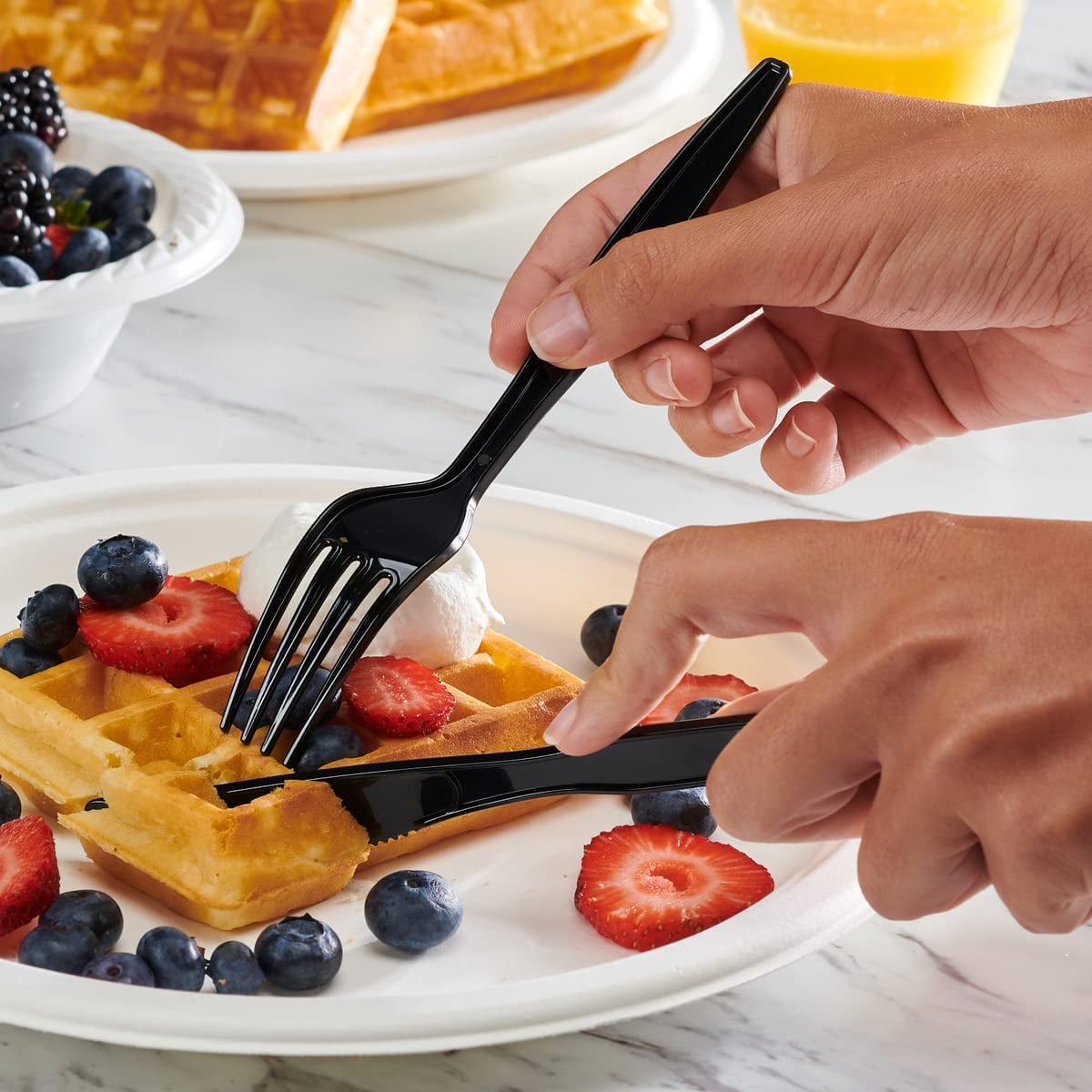 GUSTO Basic Plastic Forks Heavy Duty Disposable Cutlery, Black 100-Pack ...