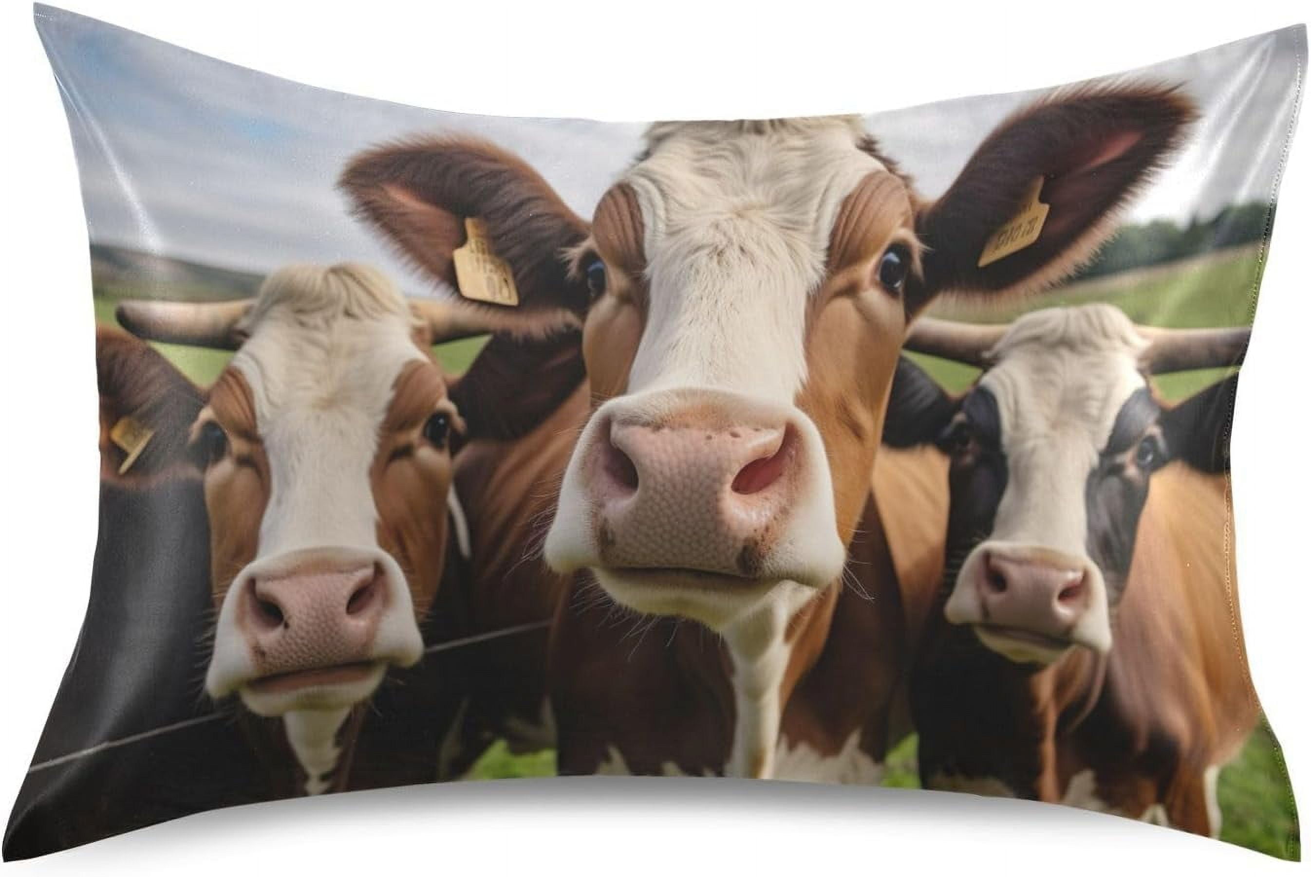 GZHJMY Satin Pillowcase for Hair and Skin, Funny Cows Cooling Pillow ...