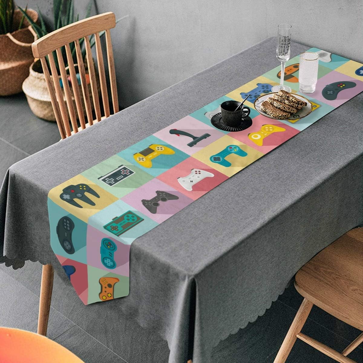 GZHJMY Video Game Controller Cute Table Runner Dining Table Room Decor ...