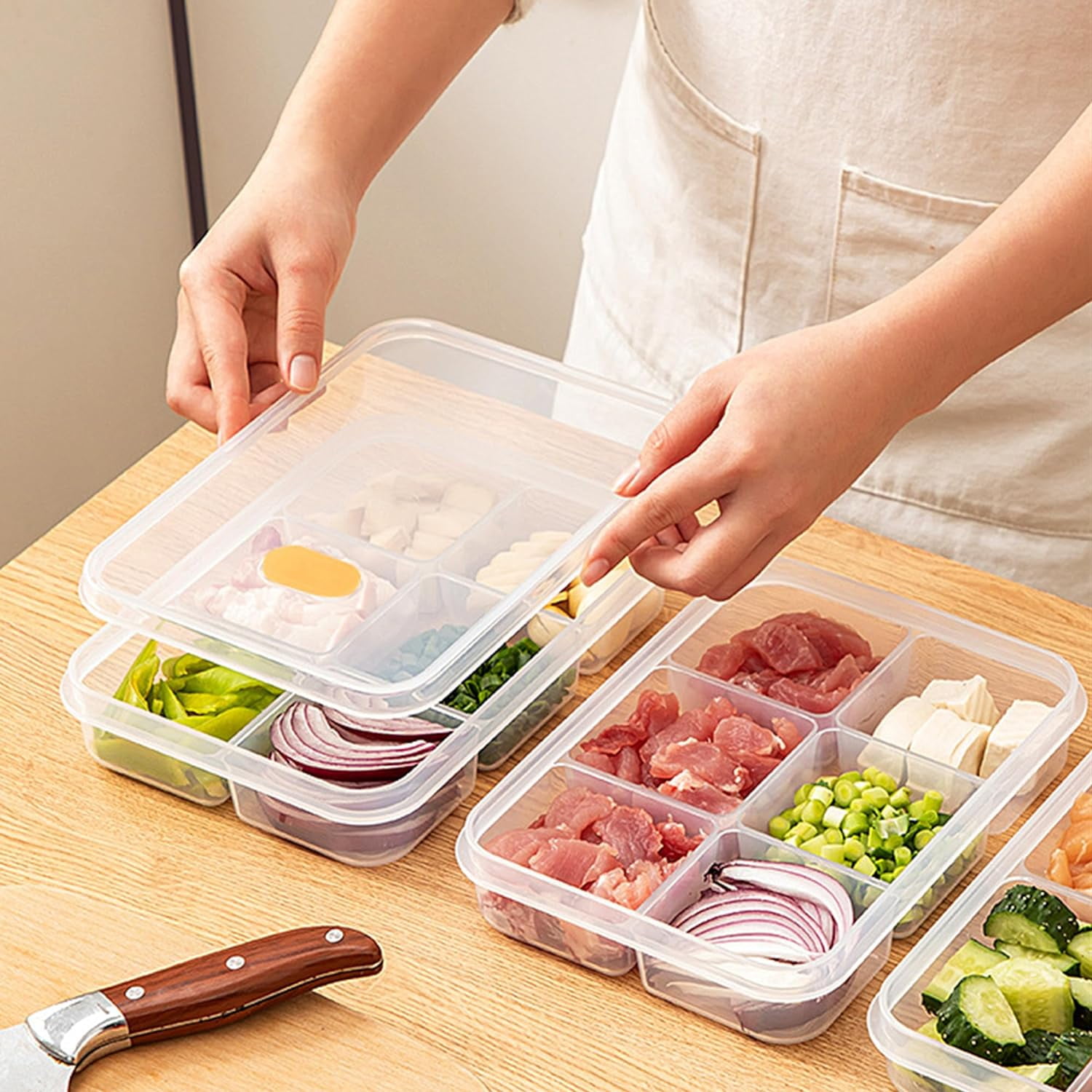 GZhLonKiMa Divided Veggie Tray With Lid Snackle Box Food Storage ...