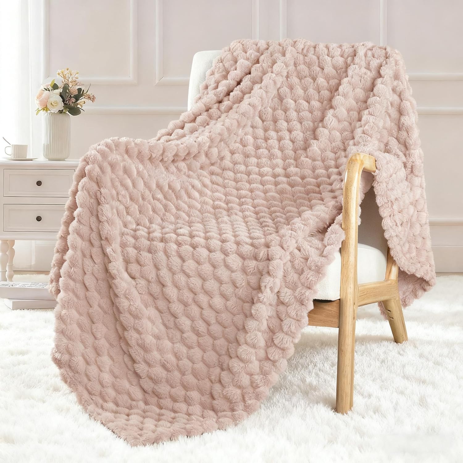GZhLonKiMa Extra Large Fleece Throw Blanket for Couch, 50x70 Inches ...