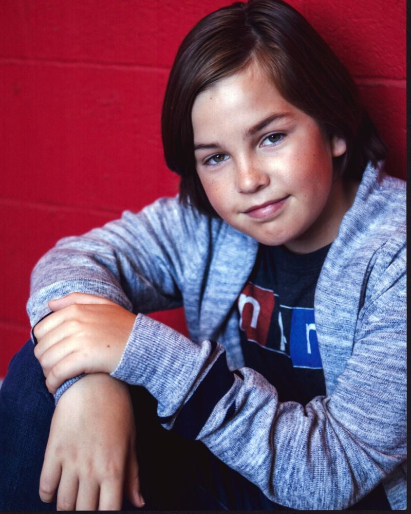 Gabe Eggerling With Knee Up Photo Print (16 x 20) - Item # MVM59619 ...