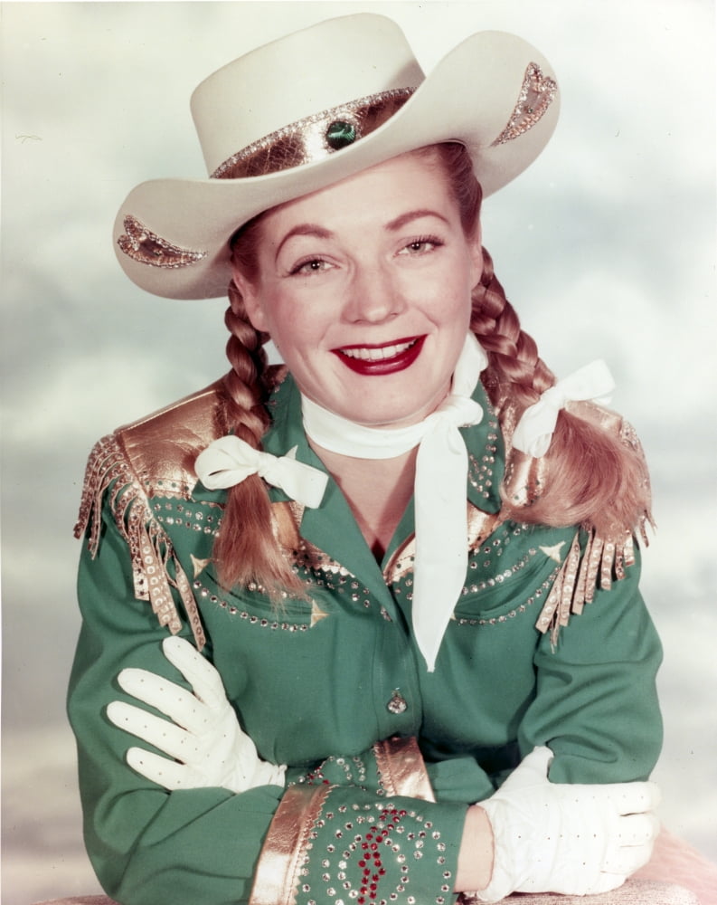 Gail Davis in Cowboy Outfit Close Up Portrait Photo Print (24 x 30 ...