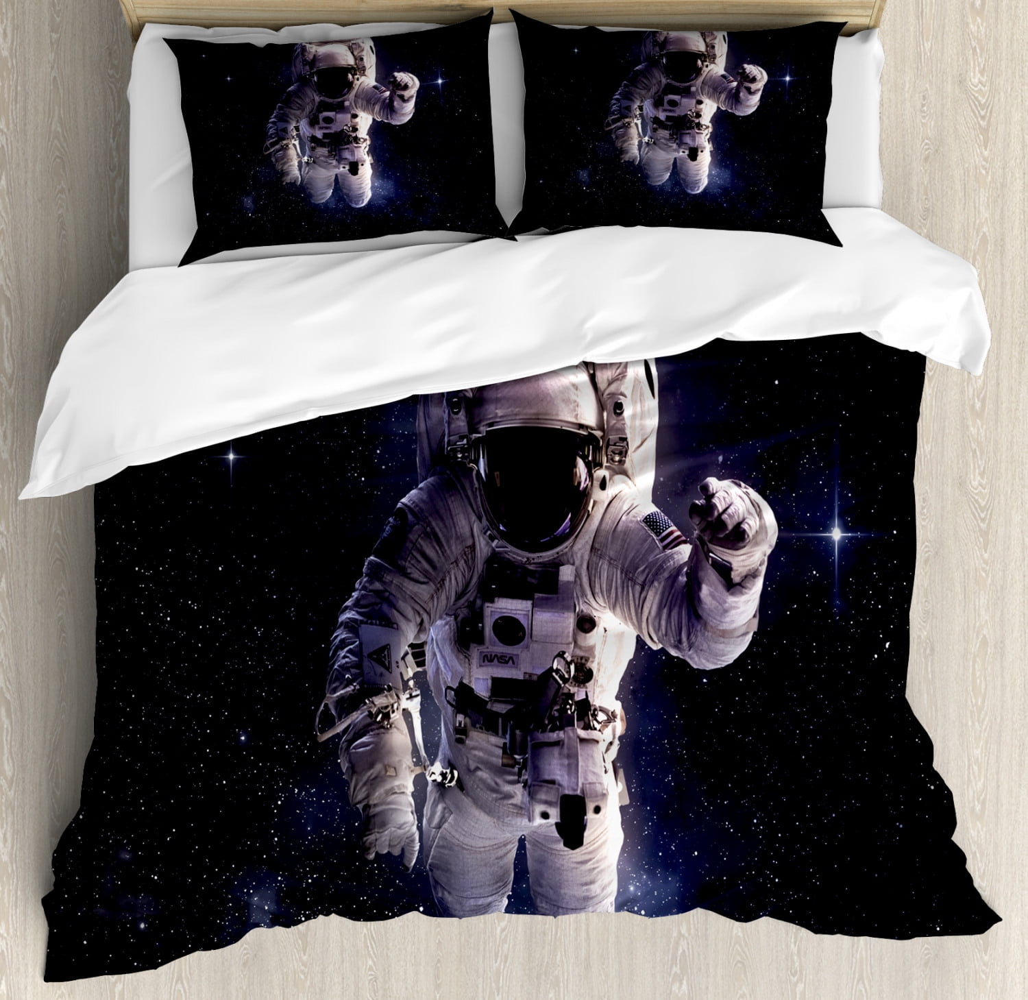 Galaxy Duvet Cover Set, Astronaut in Outer Space Stardust Nebula in ...