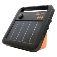 Parmak Precision 12 Volt Magnum Solar Fencer: Outdoor Powered Electric ...