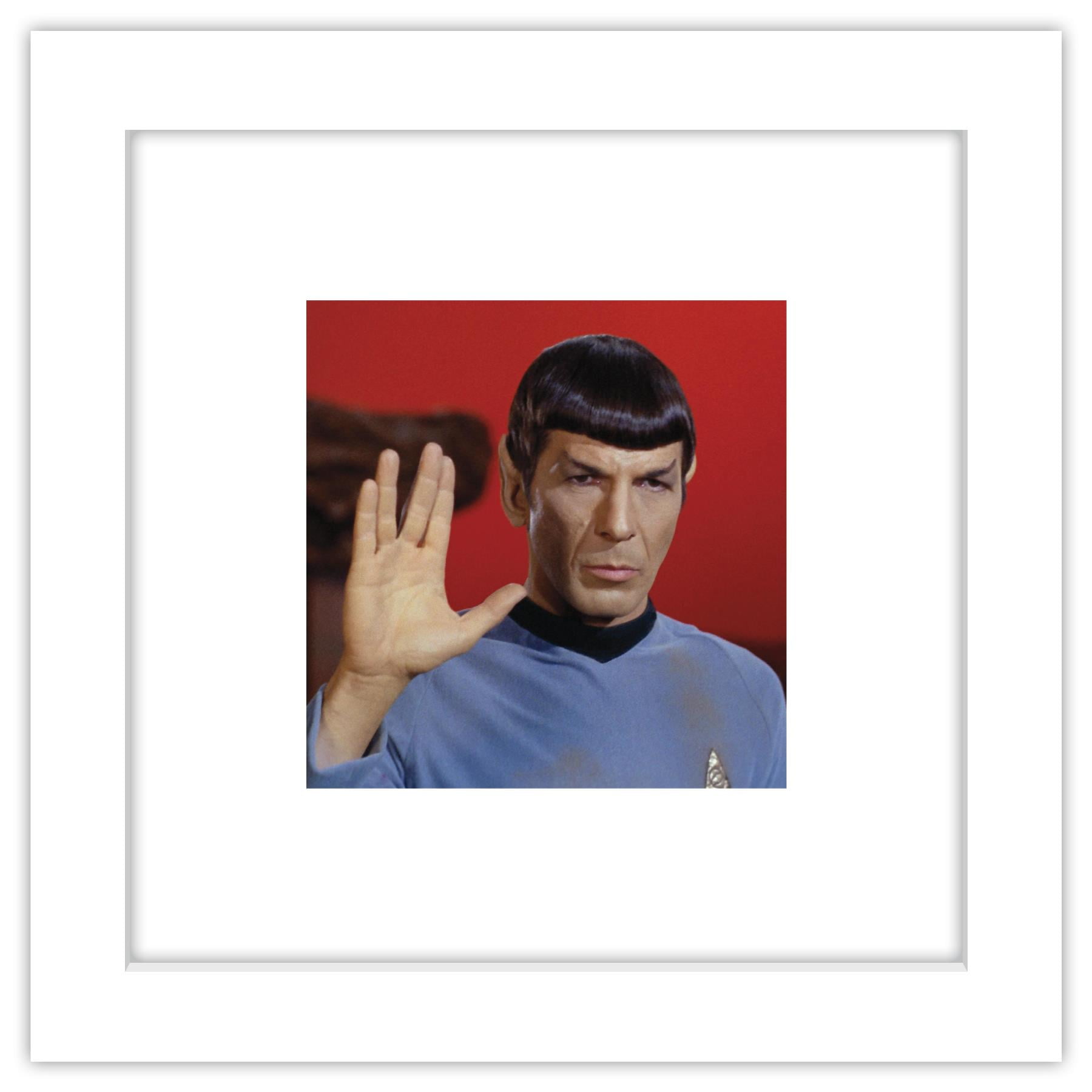 Gallery Pops Star Trek - Spock Vulcan Salute Photo Still Wall Art ...