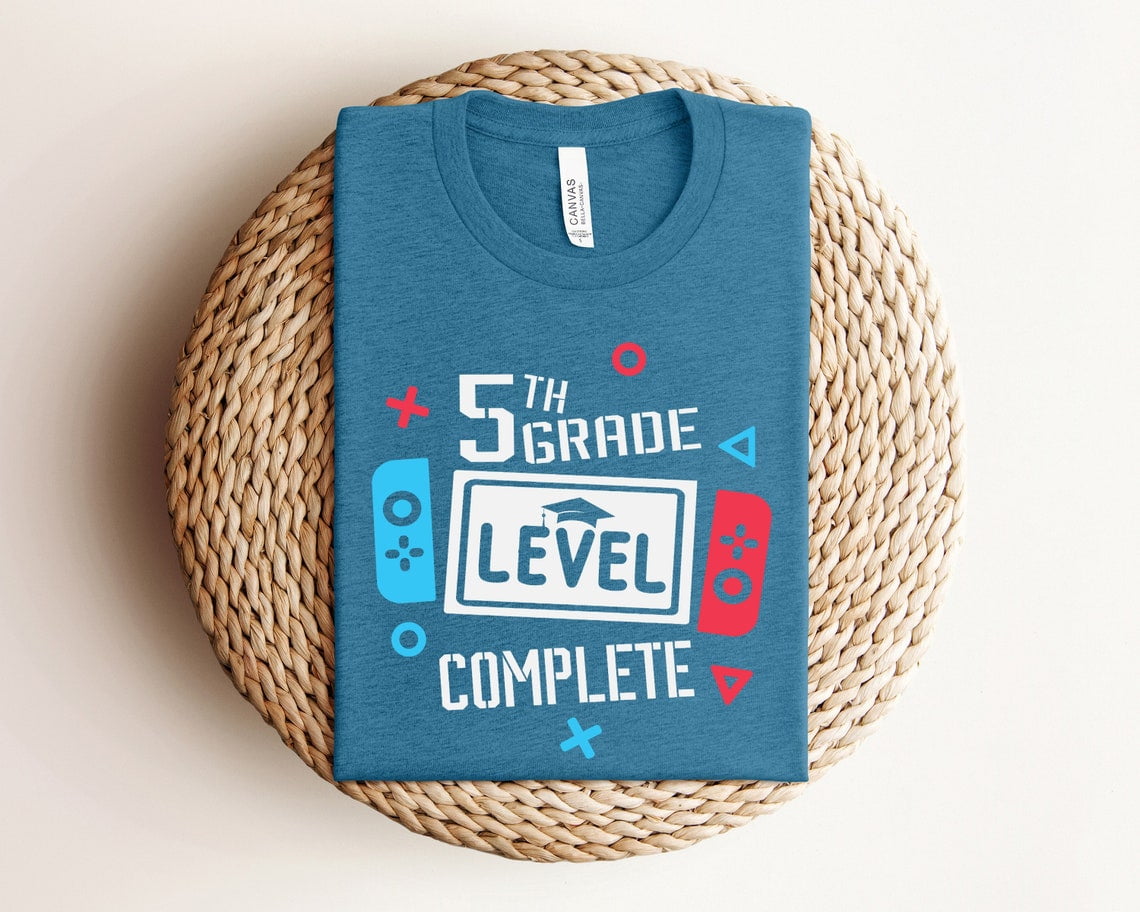 Gamer Graduation Shirt, School Graduation T-Shirts, 5th Grade Level ...