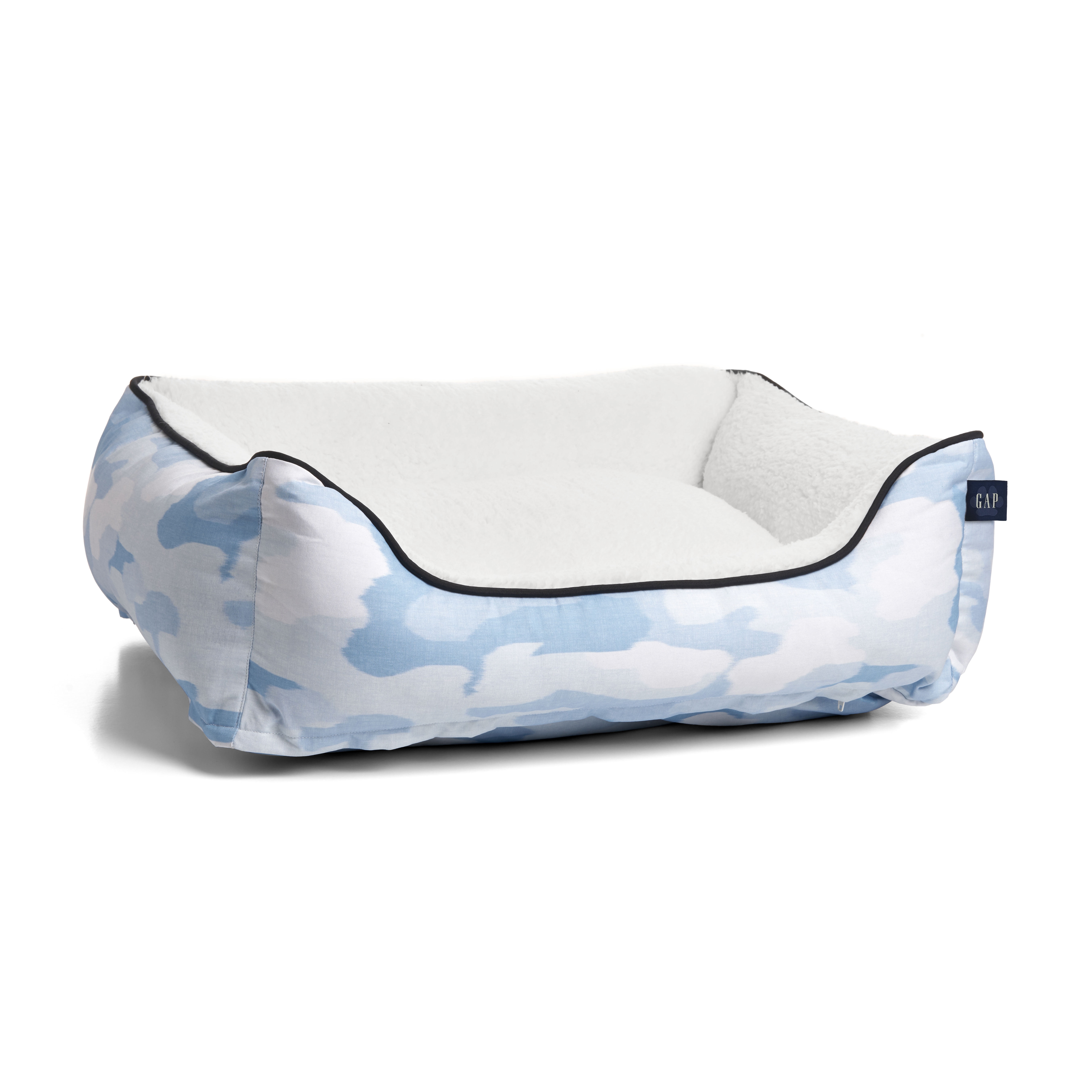 Gap Camo Cuddler Pet Bed, Recycled Polyester Cover with Sherpa inner ...
