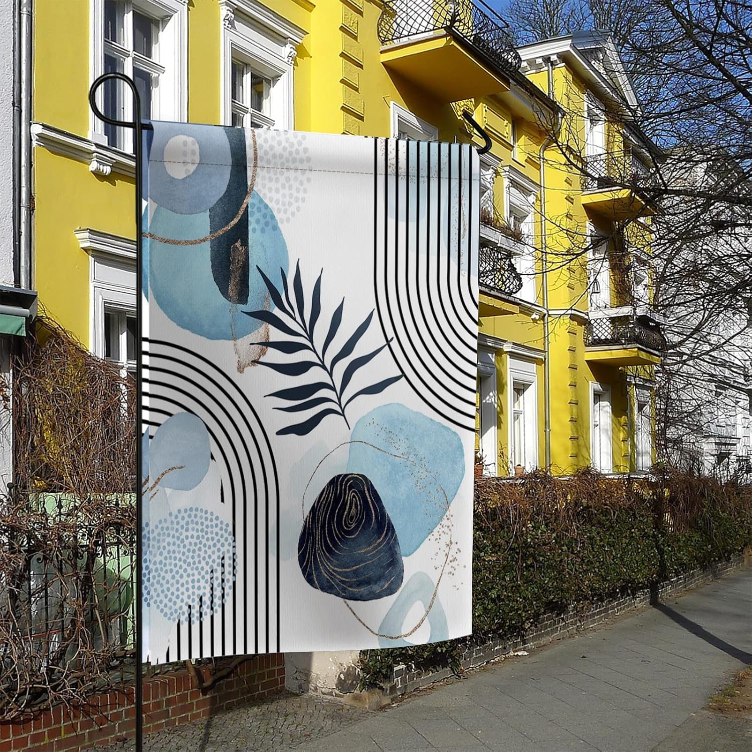 Garden Flags, Aesthetic Mid Century Abstract Art Terracotta Print Boho ...