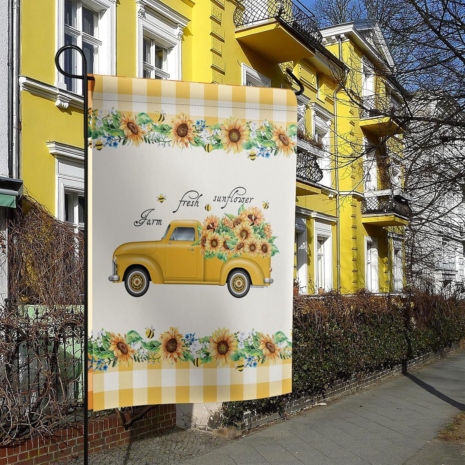 Garden Flags, Farm Yellow Truck With Lemon Sunflowers Yellow Garden ...