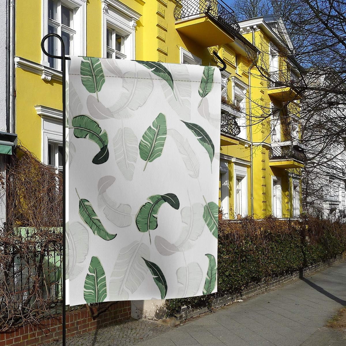Garden Flags, Green And White Banana Leavs In Summer Garden Flag, Yard ...
