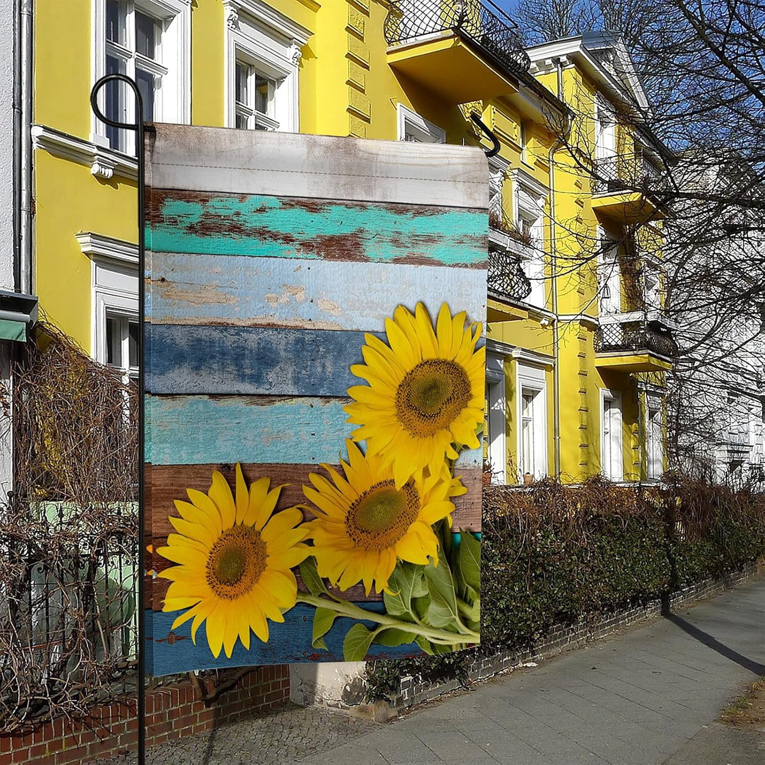 Garden Flags, Rustic Sunflowers Retro Rustic Wood Grain Garden Flag ...