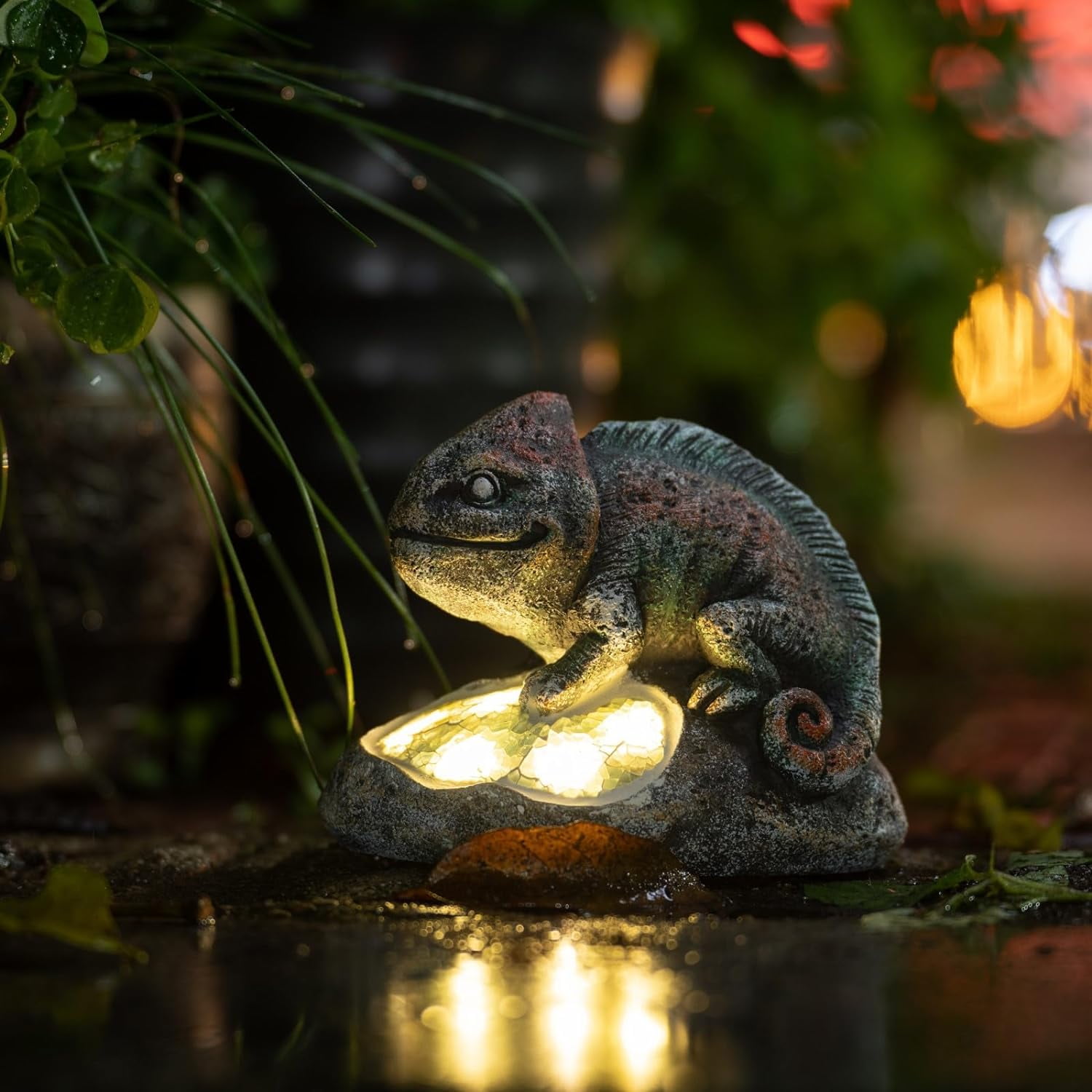Garden Statue Chameleon,Solar Chameleon Decor for Outdoor,Resin ...