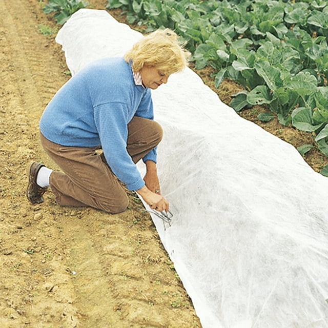 Gardens Alive! Floating Standard Weight Fabric Row Cover - 61 In x 25 ...