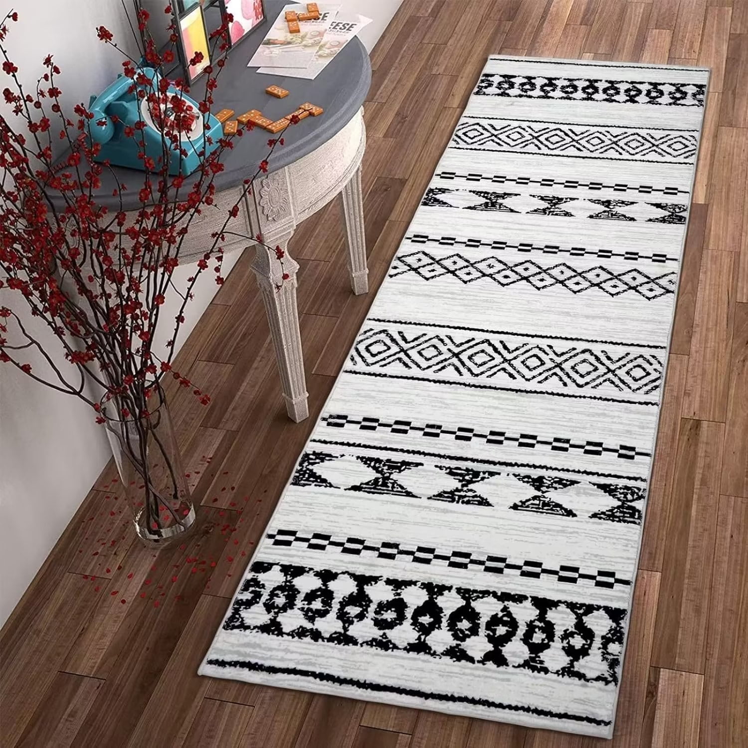 Garvee 2' x 8' Black White Moroccan Runner Rug Boho Geometric Runners ...