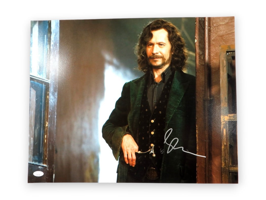Gary Oldman Signed Autographed 16X20 Photo Harry Potter Sirius Black ...