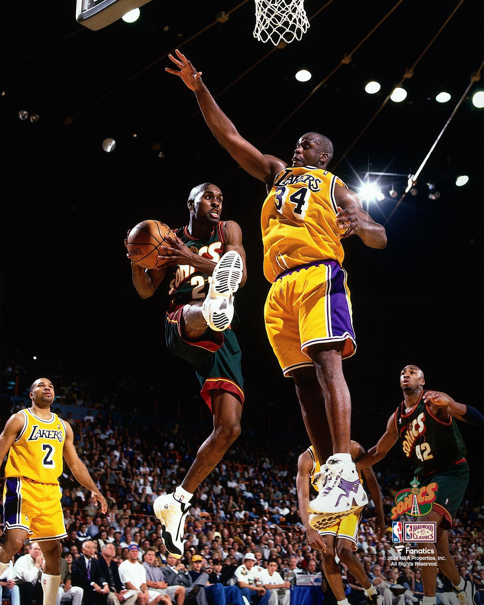 Gary Payton Seattle SuperSonics Unsigned Hardwood Classics Layup vs ...