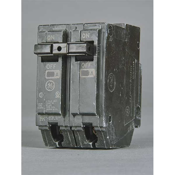 Ge Circuit Breaker,40A,Plug In,120/240V,2P THQL2140 - Walmart.com