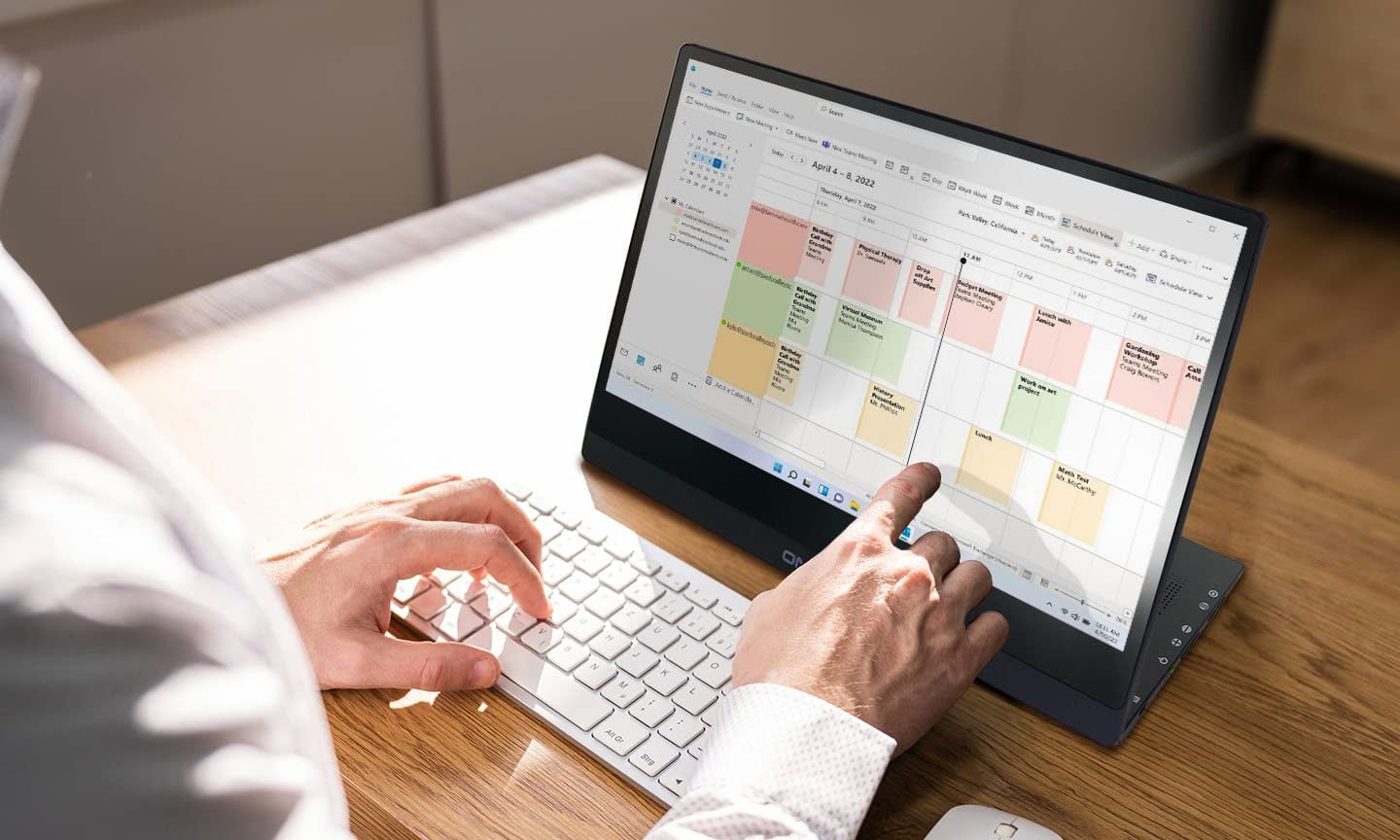 Gechic M161H 16.1"1080P Portable Monitor Rear Port Laptop/Macbook,HDMI ...