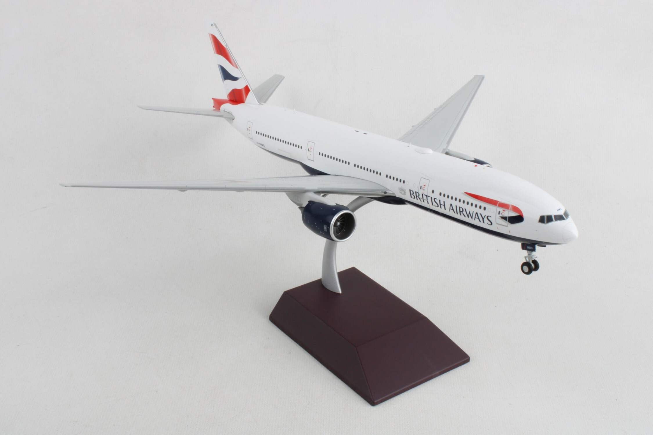 Gemini G2BAW1130 1-200 Scale Reg No. G-YMMS Aircraft Model Plane for ...