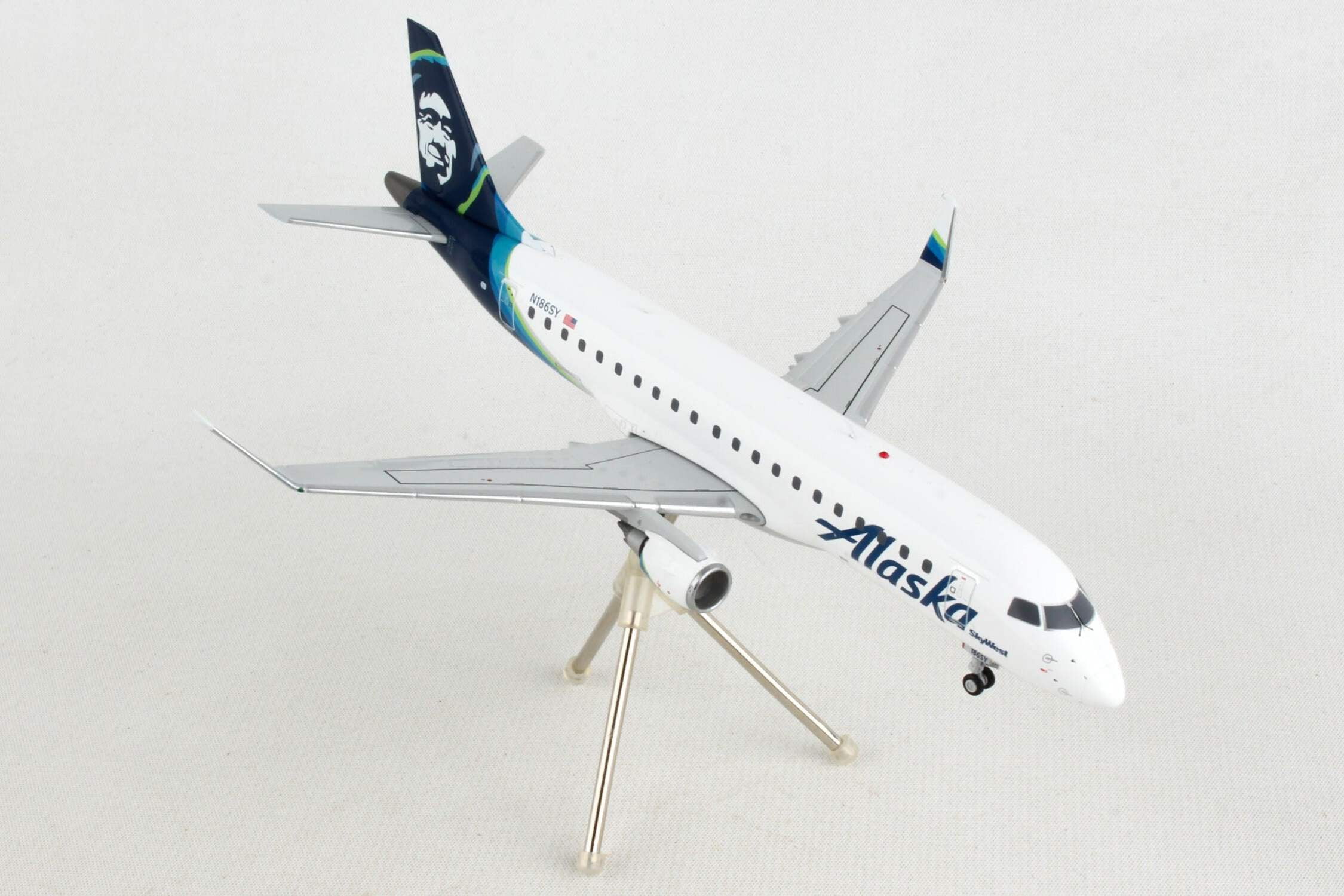 Embraer ERJ-175 Commercial Aircraft "Alaska Airlines" White w/Blue Tail ...