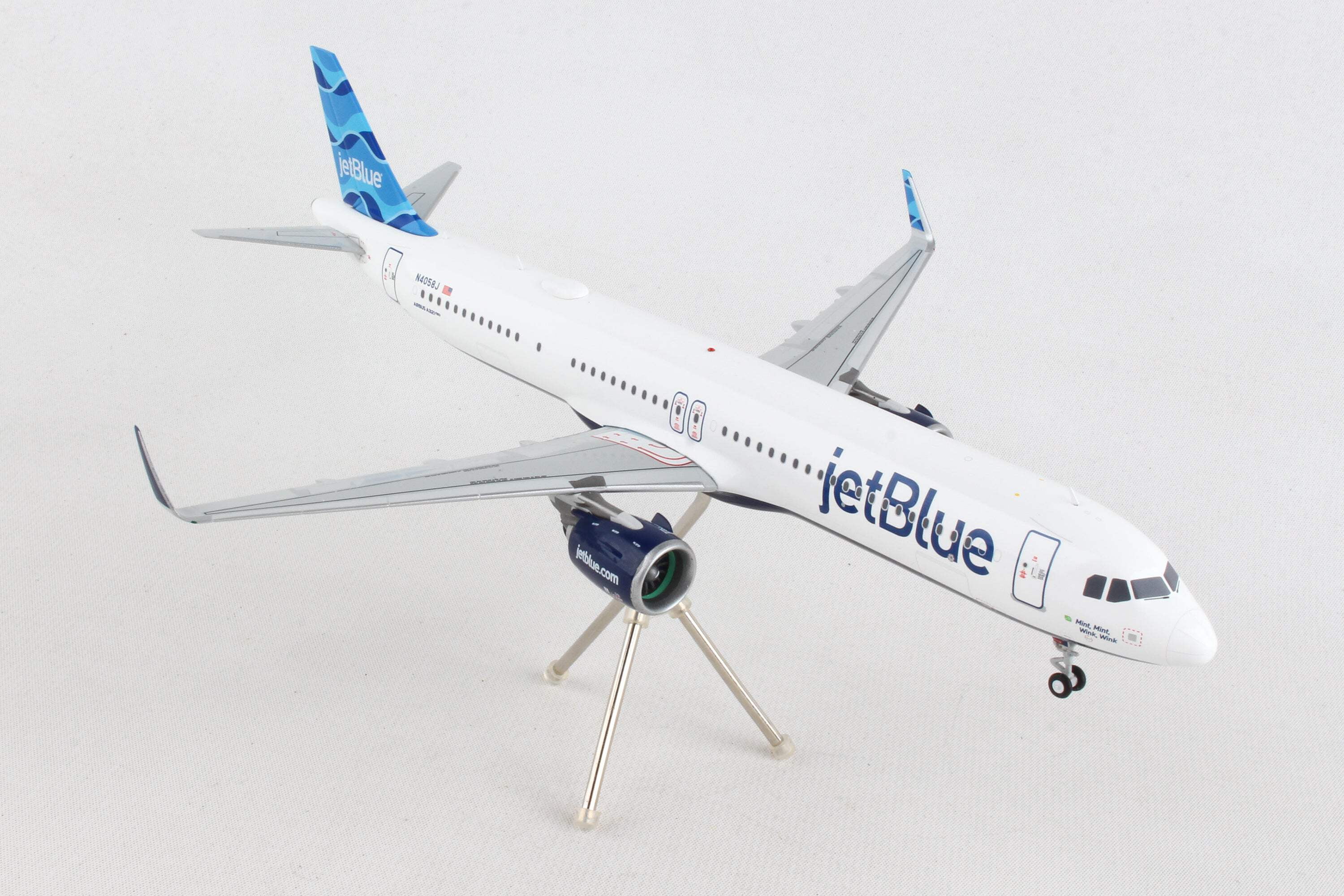 GeminiJets Gemini200 1:200 Scale JetBlue A321neo Model Aircraft ...