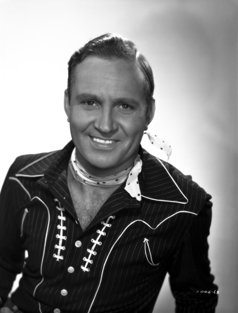 Gene Autry Grinning in Cowboy Outfit Photo Print (8 x 10) - Walmart.com