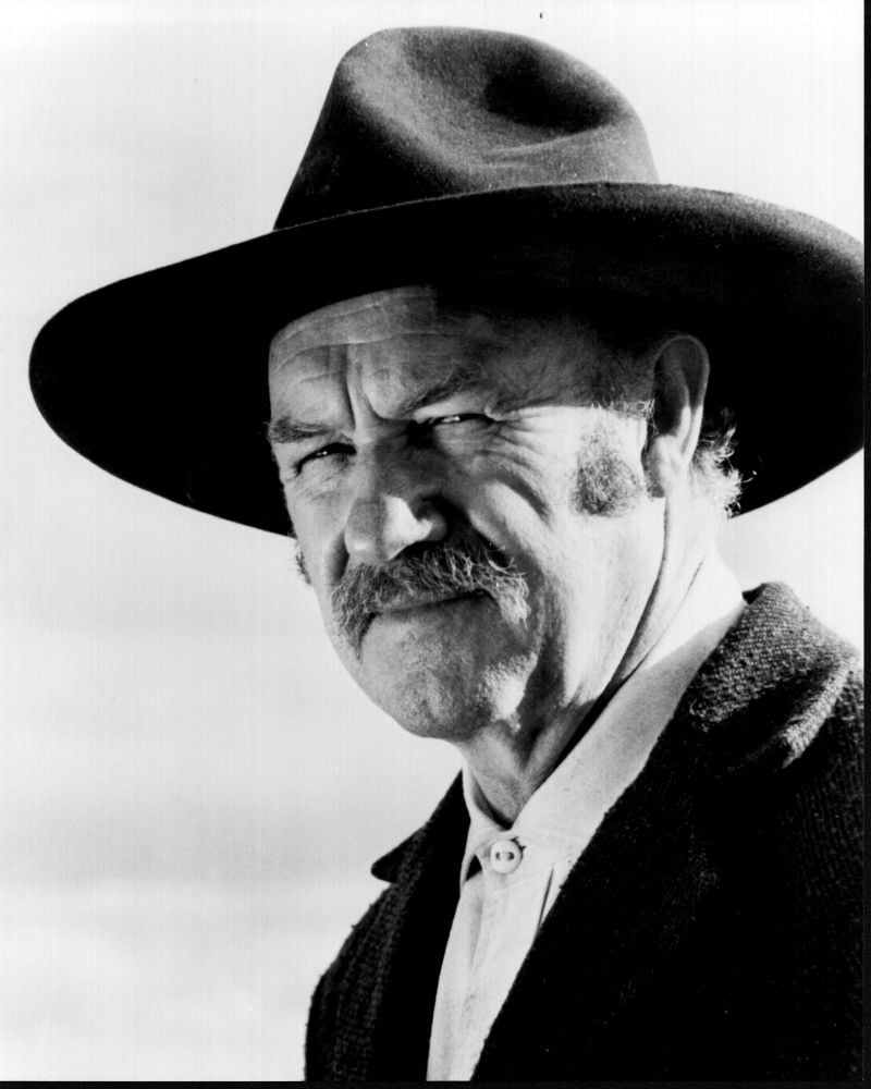 Gene Hackman Close Up In Wyatt Earp Black And White Photo Print (8 x 10 ...