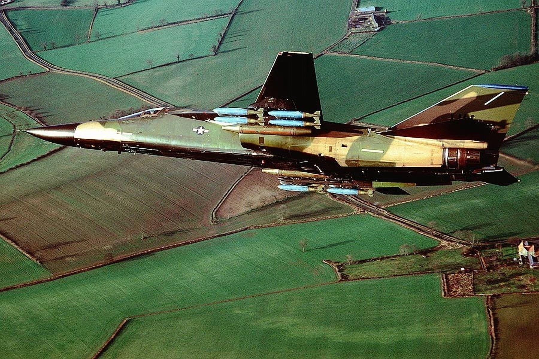 General Dynamics F-111 / FB-111A - 20x30 Inch Laminated Aviation Poster ...