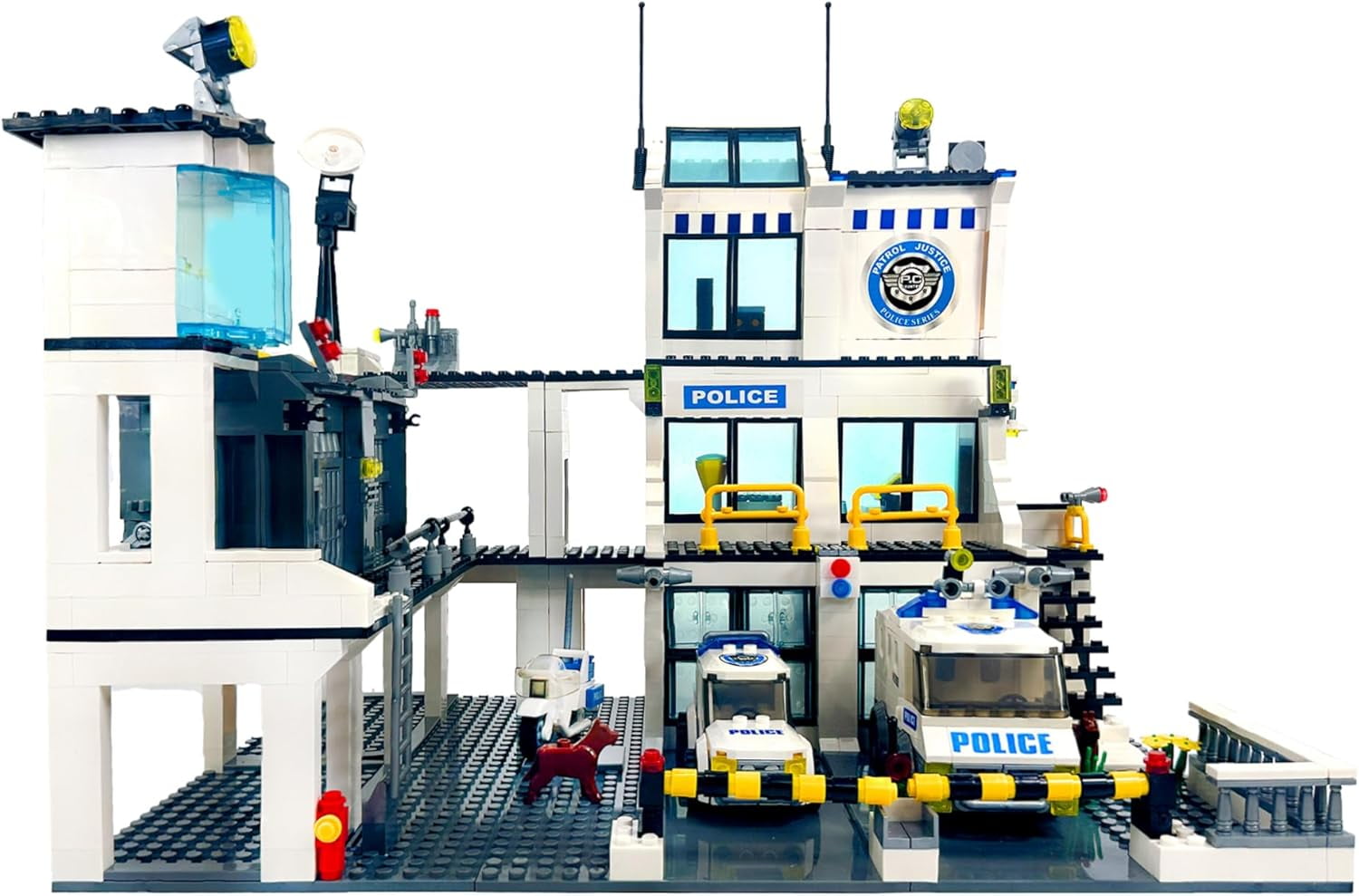 General Jim's Police Station and Jail Building Blocks Set - Multi-Level ...