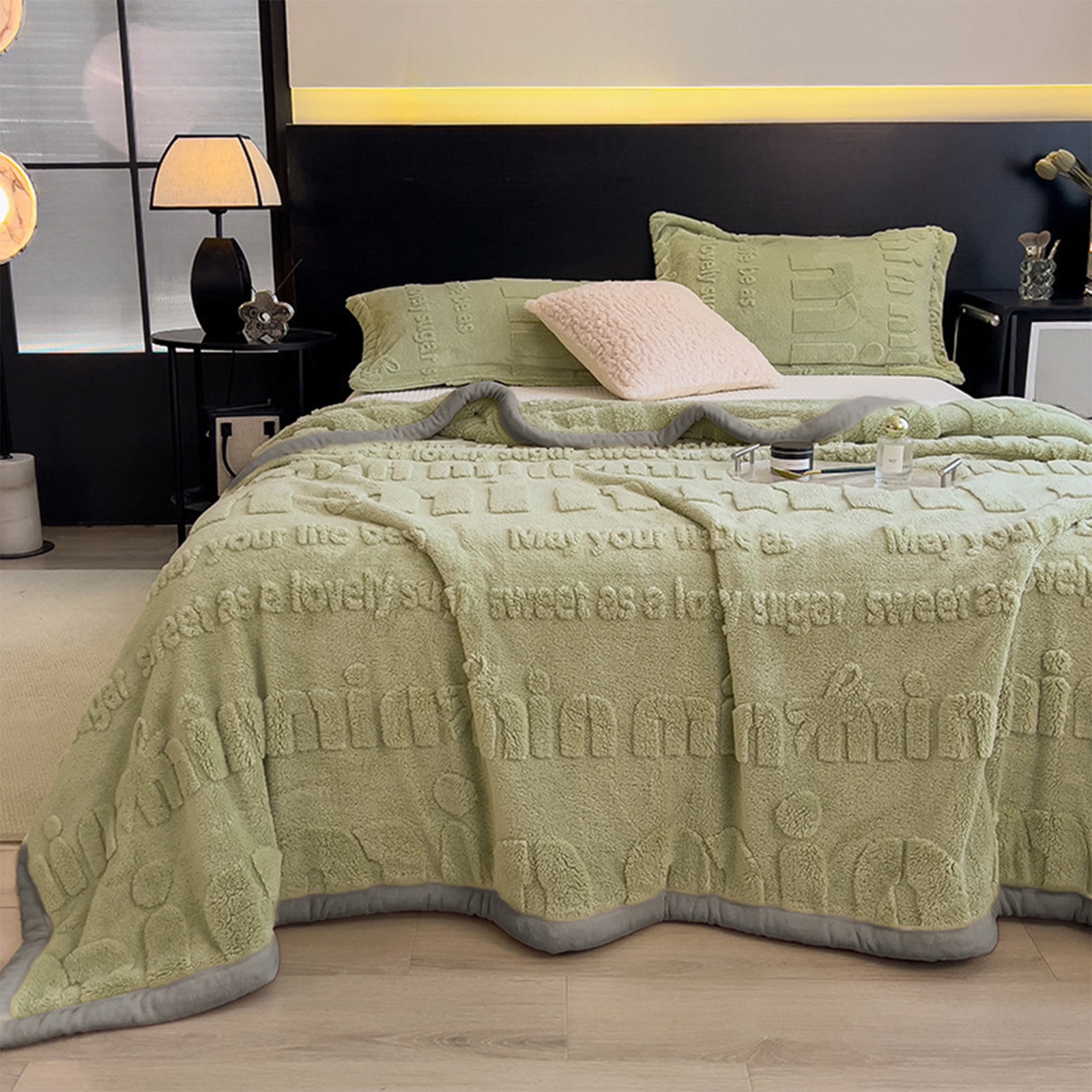 Generic Carved Cutout Blanket Class Thickened Warm Blanket Flannel ...