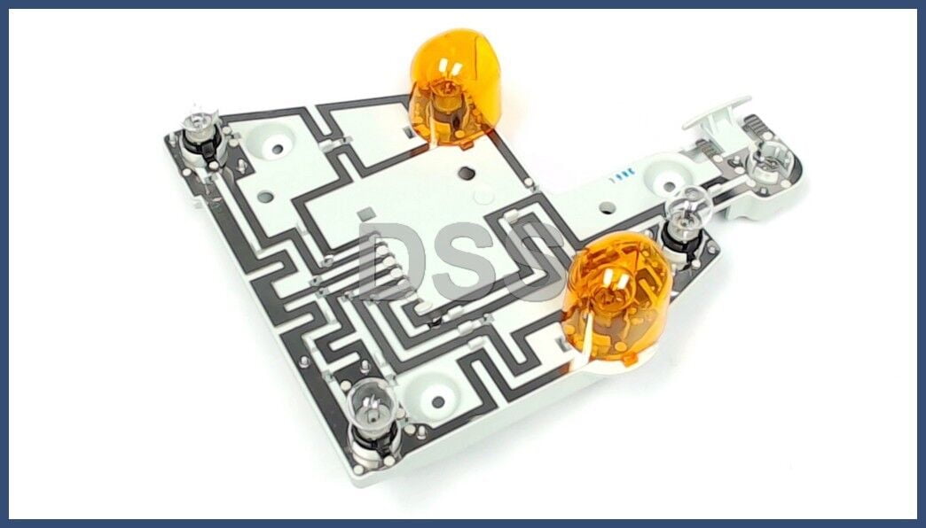 Genuine Mercedes-Benz Tail Light Bulb Carrier Lamp Right (2002-2005 ...