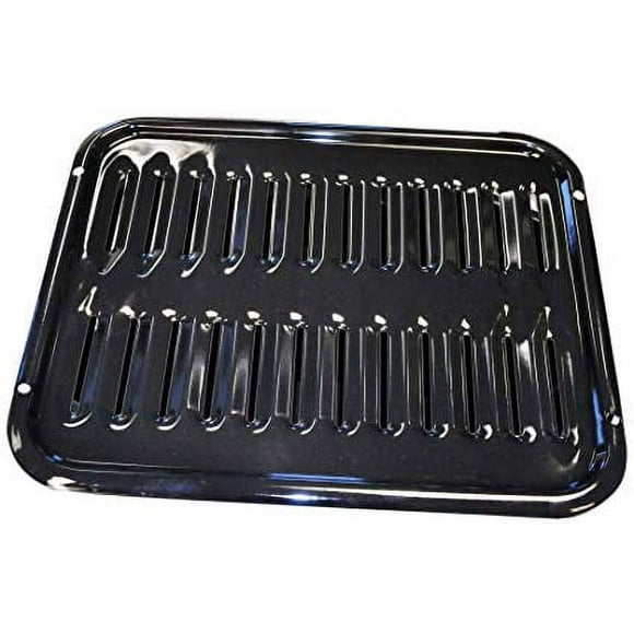 Shop Durable Oven and Broiler Pans for Your Home Cooking Needs