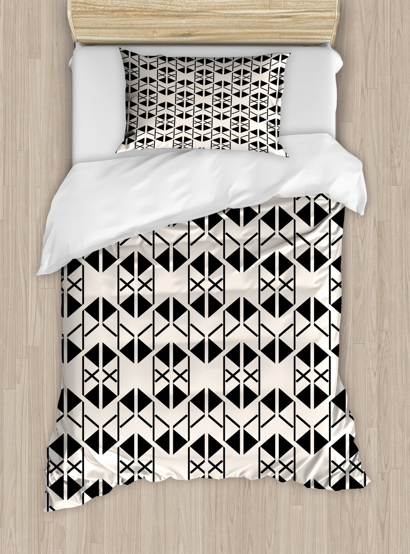 Geometric Duvet Cover Set, Modern Retro Style Monochrome Triangular ...