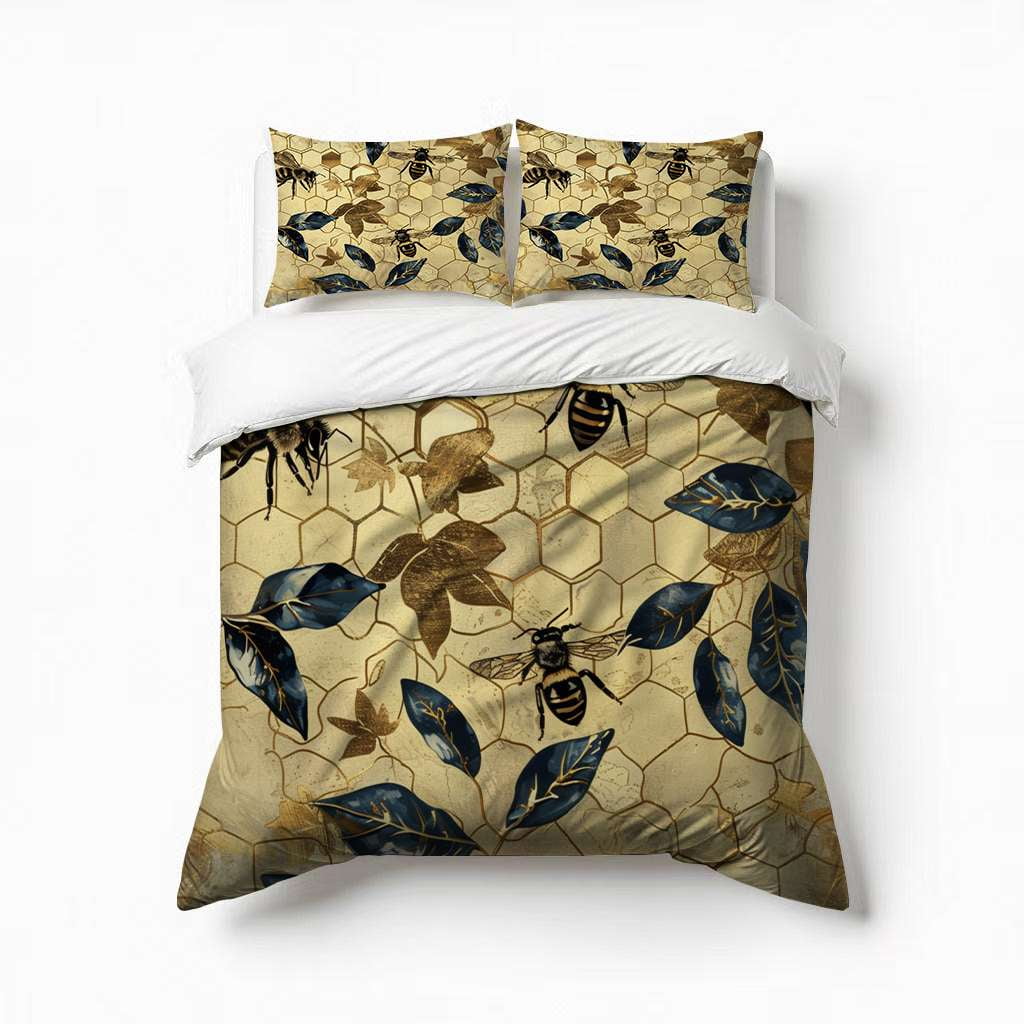 Geometric Pattern With Bee Bedding Set 3 Pcs Soft Microfiber Quilt ...