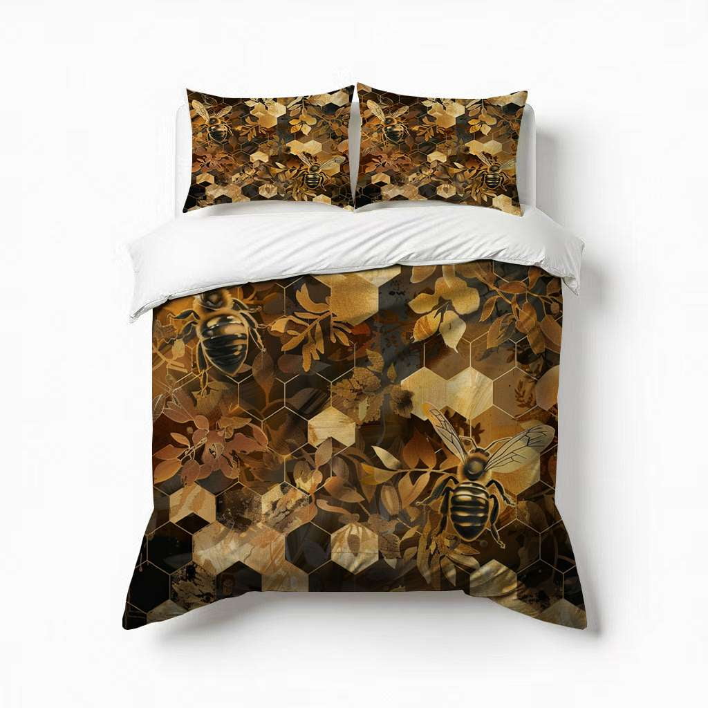 Geometric Pattern With Bee Bedding Set 3 Pcs Soft Microfiber Quilt ...