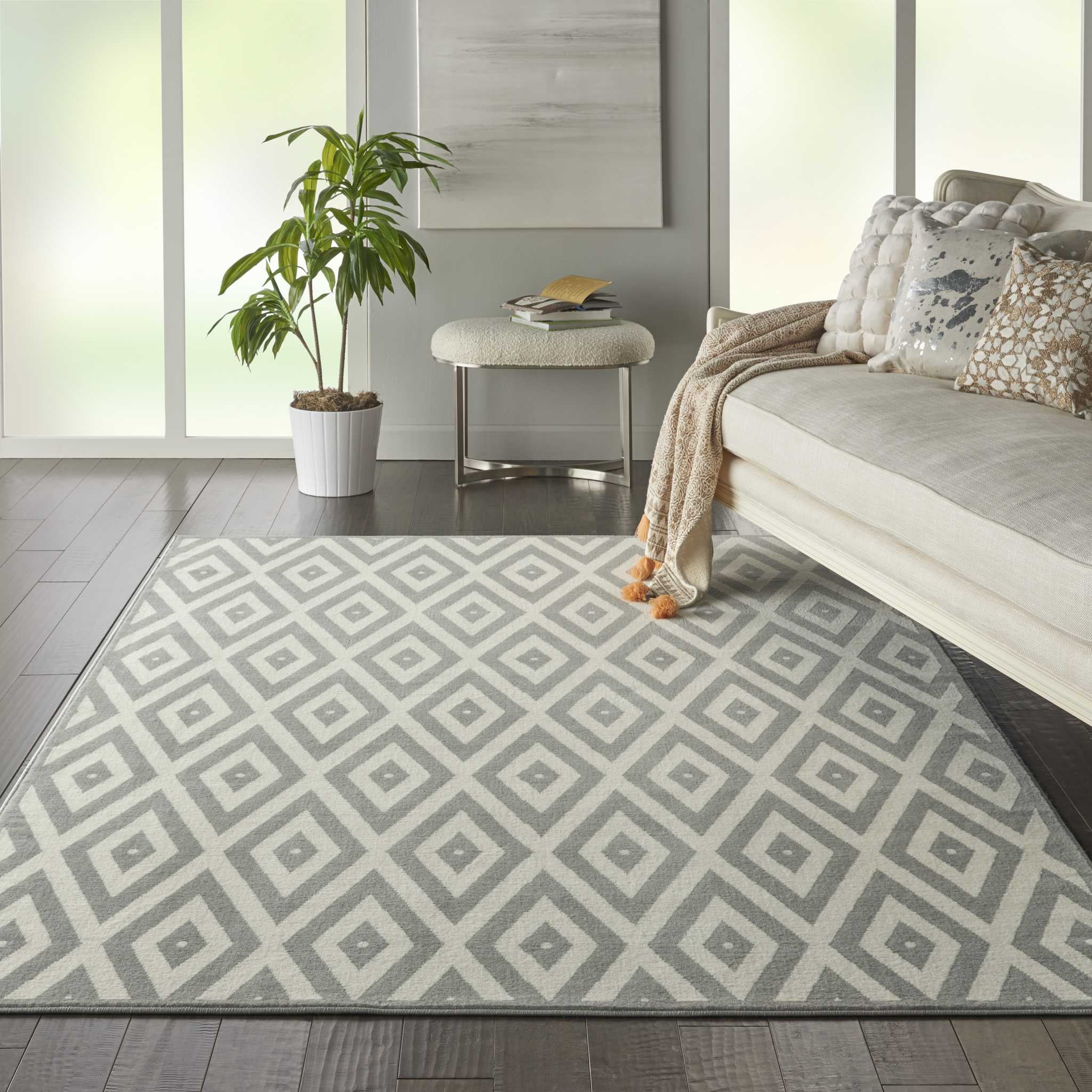 Bellamy Studios Geometric Grey Area Rug - Polypropylene Rug - Walmart.com
